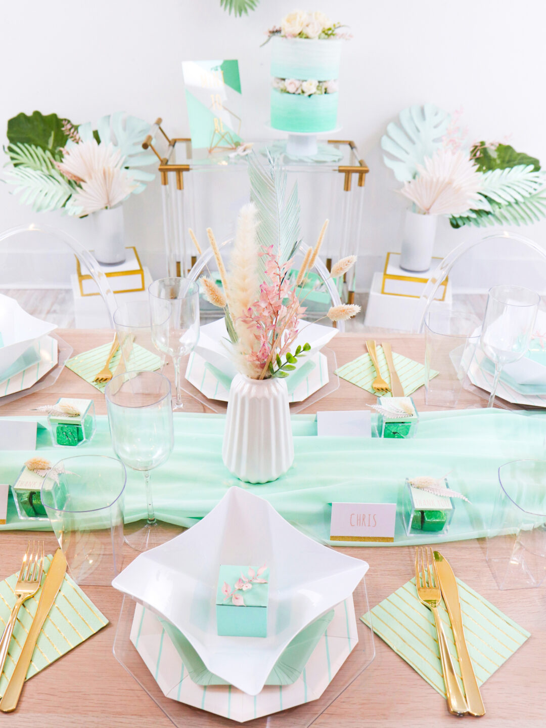 Modern Mint Wedding - Fern and Maple