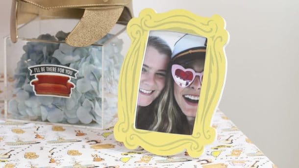 The One with All the Decor Ideas - 20 Easy FRIENDS Themed Party Decor ...