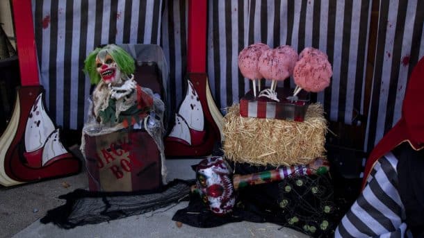Creepy Clown Carnival Halloween Decorating Ideas - Fern and Maple