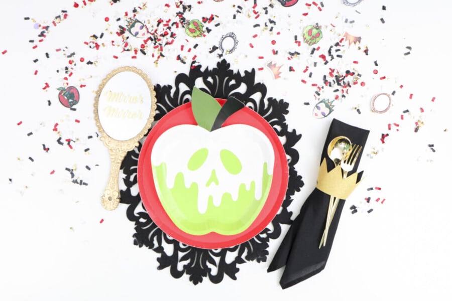 Disney Villain Place Settings - Fern and Maple