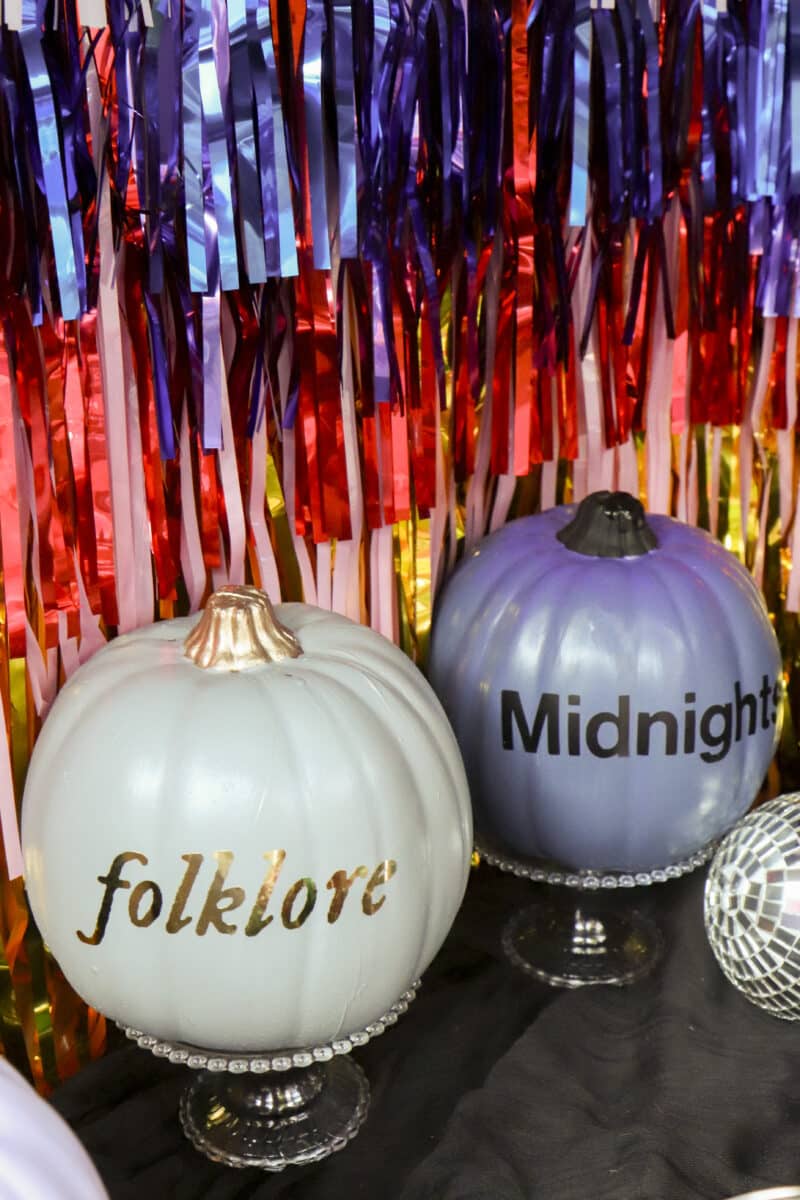 Taylor Swift Trunk-or-Treat - Fern and Maple